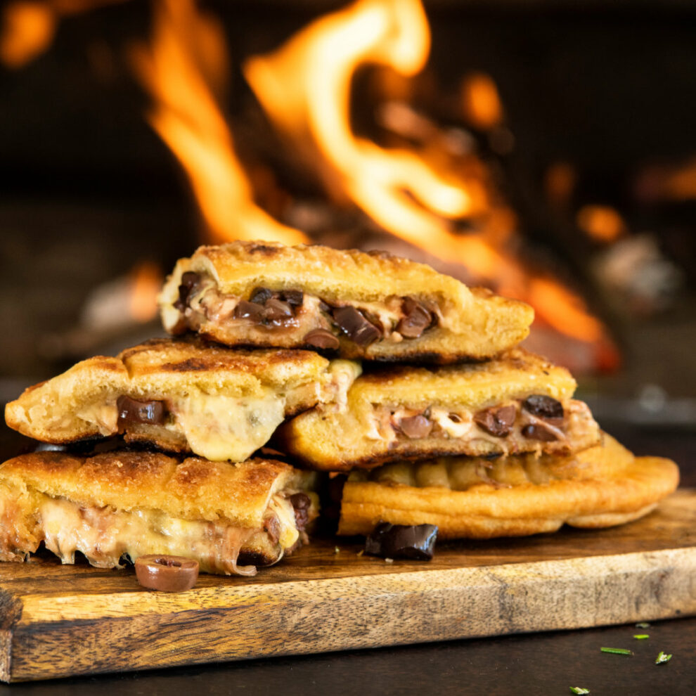 Garlic Braai Pie - Olive & Rosemary (400 g) — Cleo's Kitchen